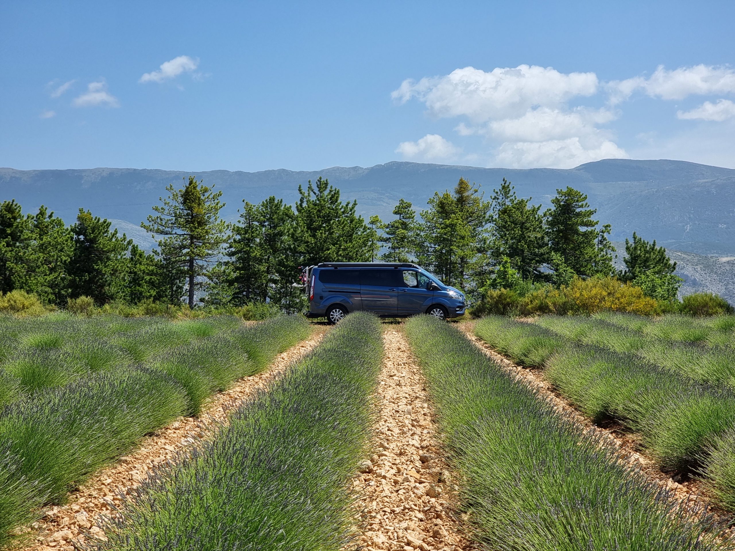 Location van en Provence